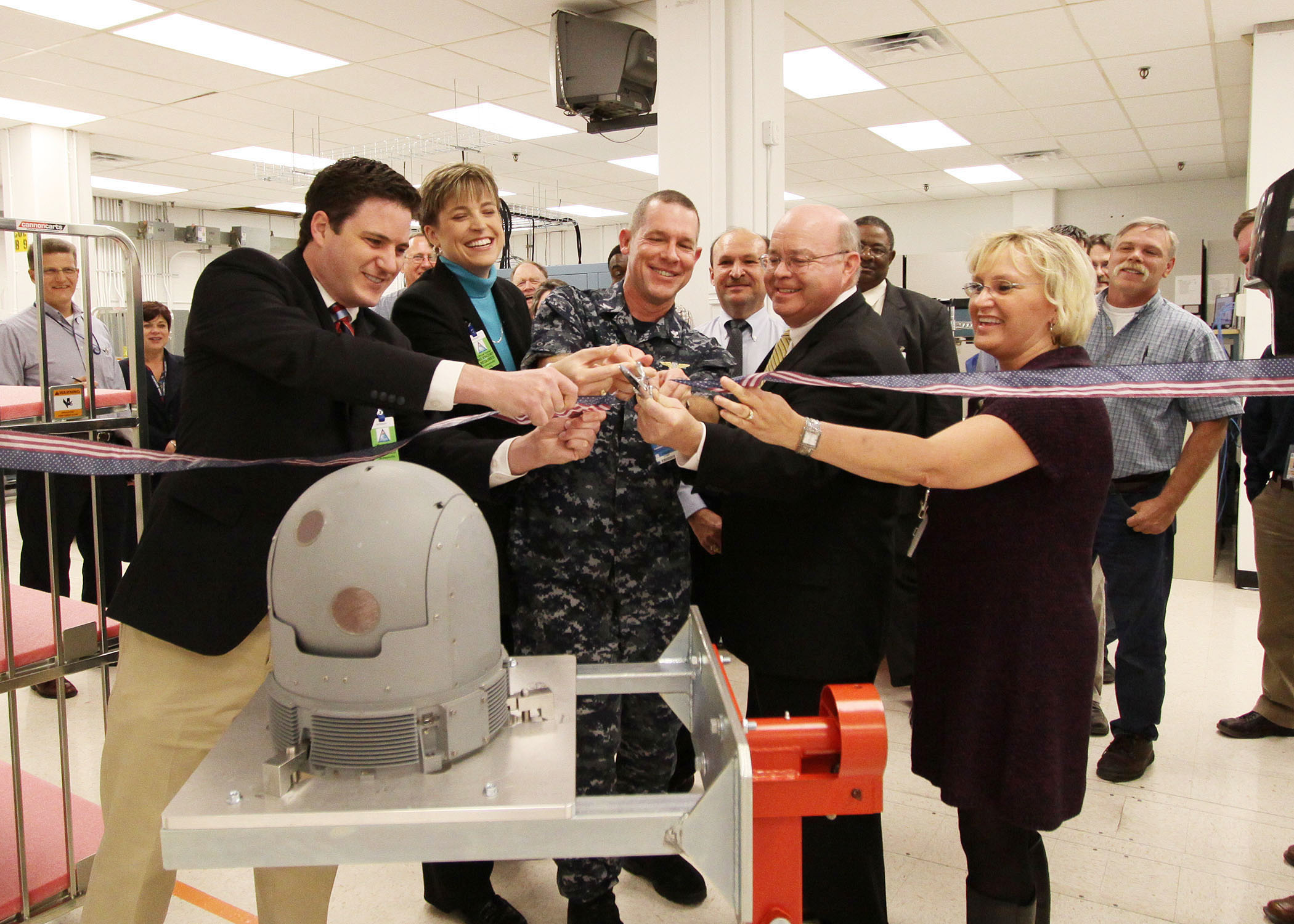 FRCSE partnership enhances avionics repair capability | NAVAIR