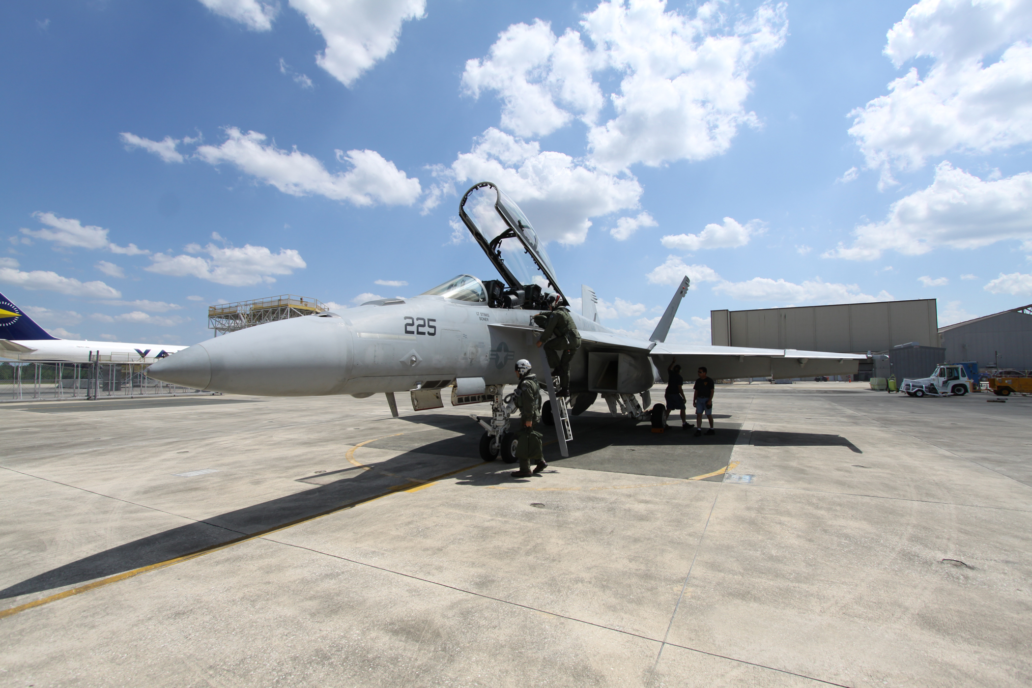FRCSE establishes first prototype for F/A-18 Super Hornet maintenance ...
