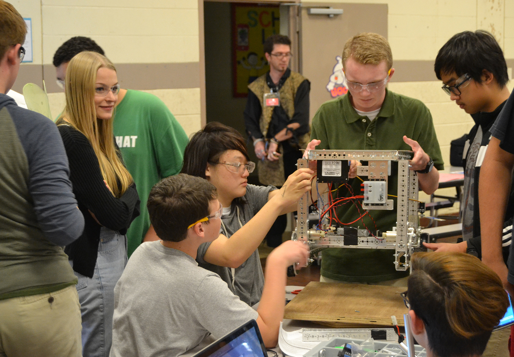 FRCSE engineers help grow future talent in Clay STEM program | NAVAIR