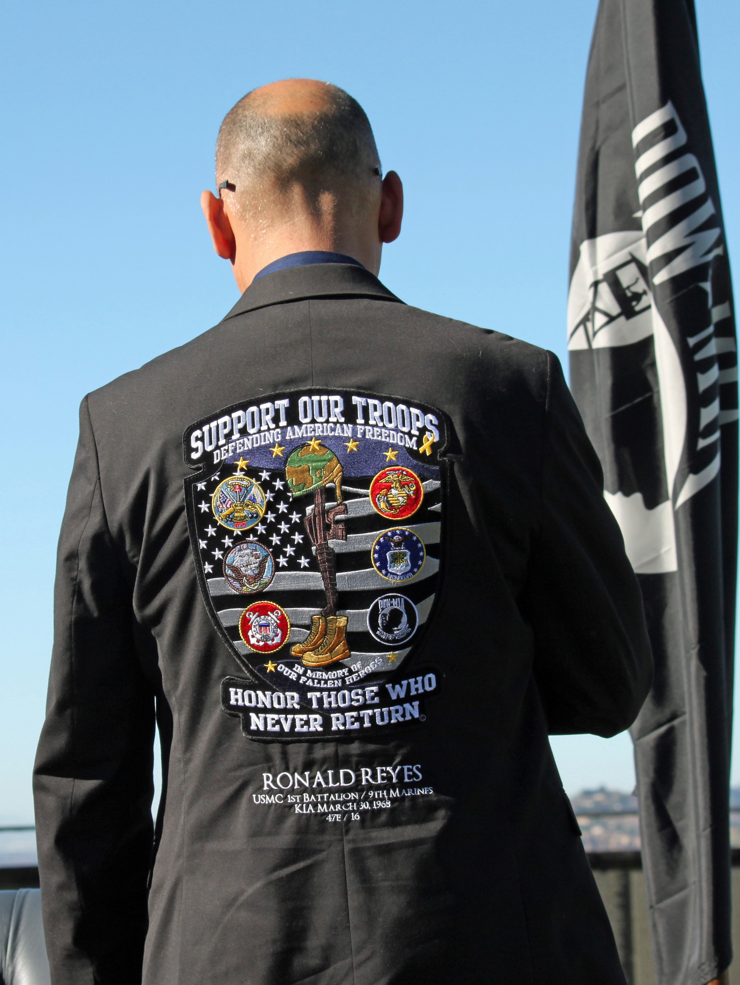 NAWCWD Vice commander helps welcome mobile Vietnam Memorial, reflection, connection | NAVAIR