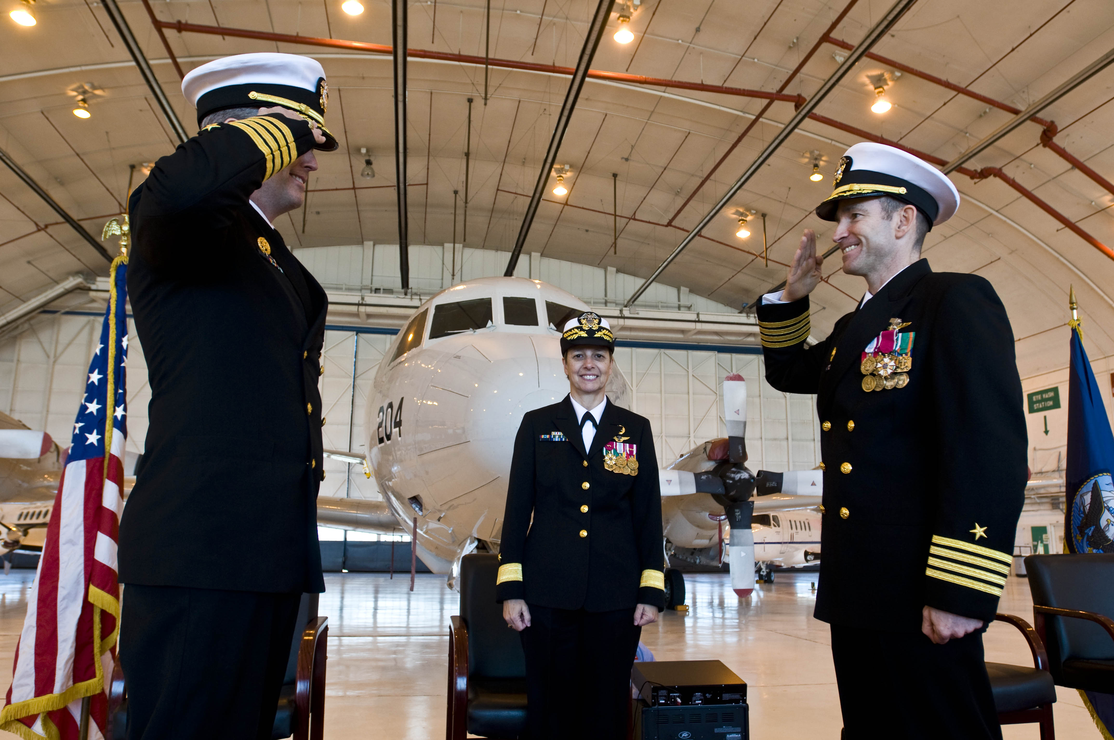 PMA-290 program office welcomes new commander | NAVAIR