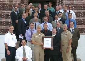 Fran Donovan receives NAWCAD Commander's Award | NAVAIR