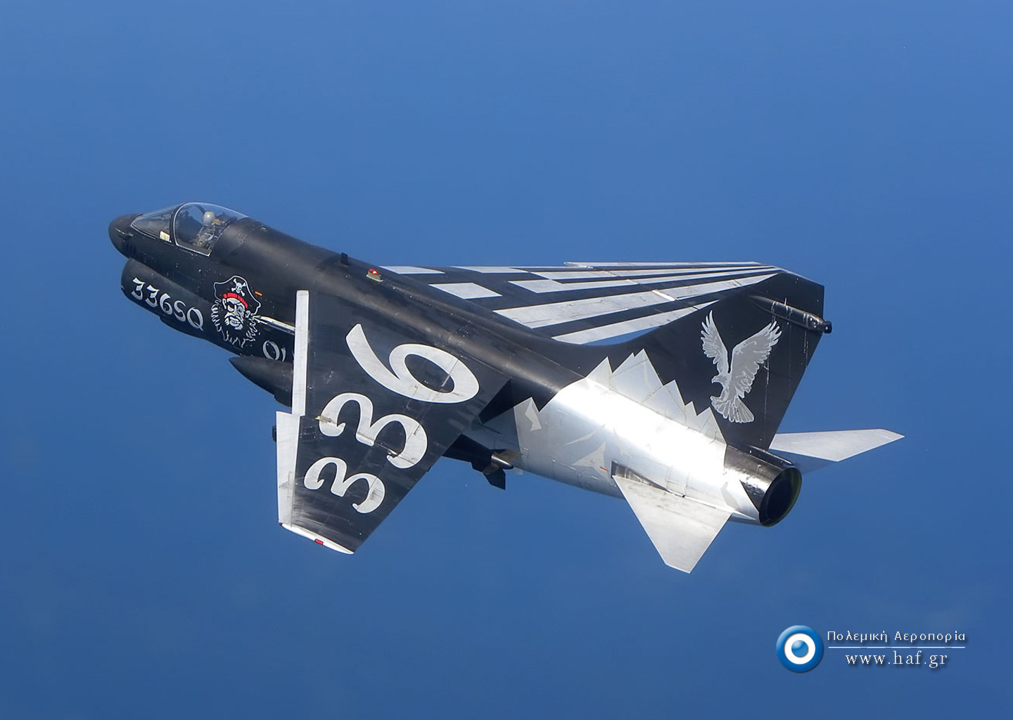 Photo Release: Final flight of the A-7 | NAVAIR