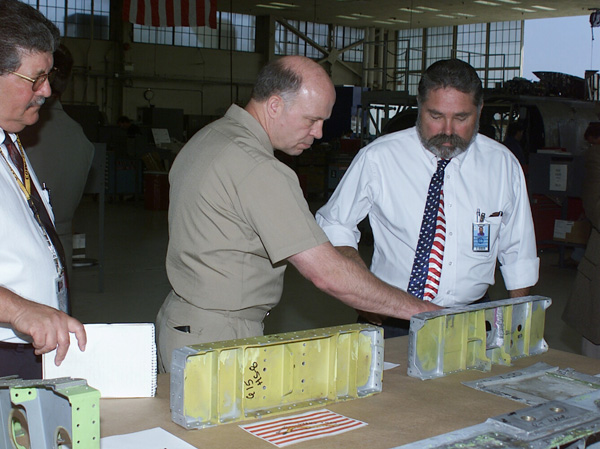 Admiral praises work of NADEP North Island | NAVAIR