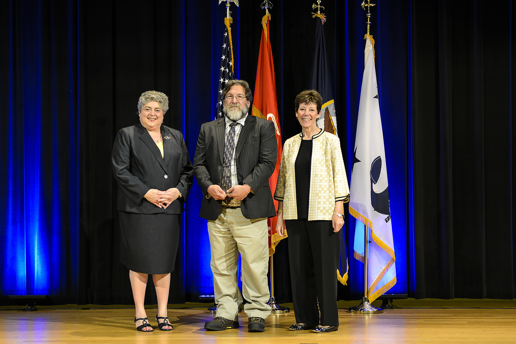Aircraft Division scientists, engineers win top Department of the Navy awards | NAVAIR