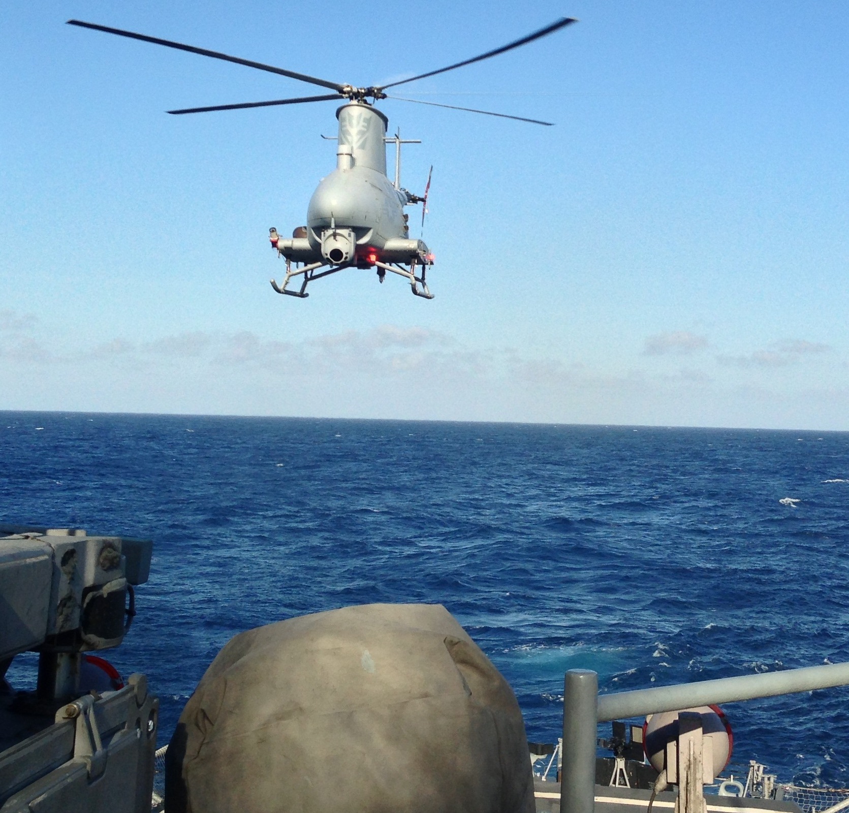 Fire Scout unmanned helicopter, USS Robert G. Bradley set deployment ...