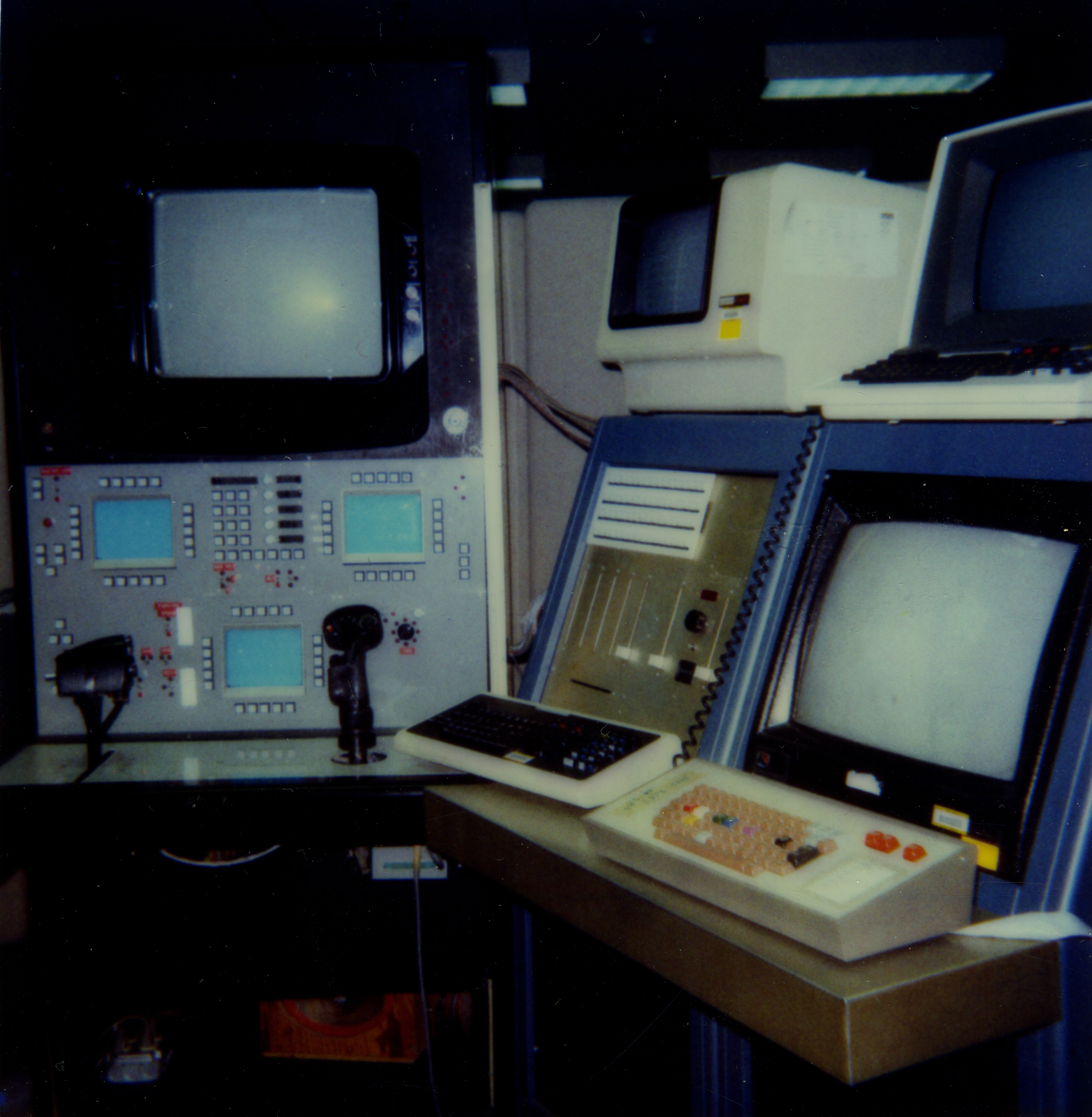 Manned flight simulator continues to advance modeling and simulation ...