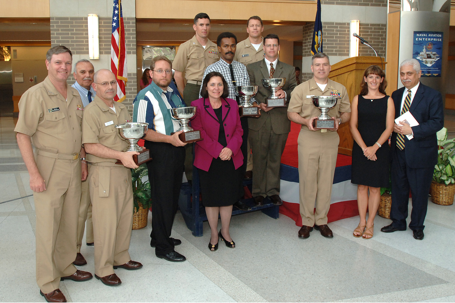 2004 NAVAIR Commander’s National Awards Ceremony: Recognizing Outstanding Team Effort | NAVAIR