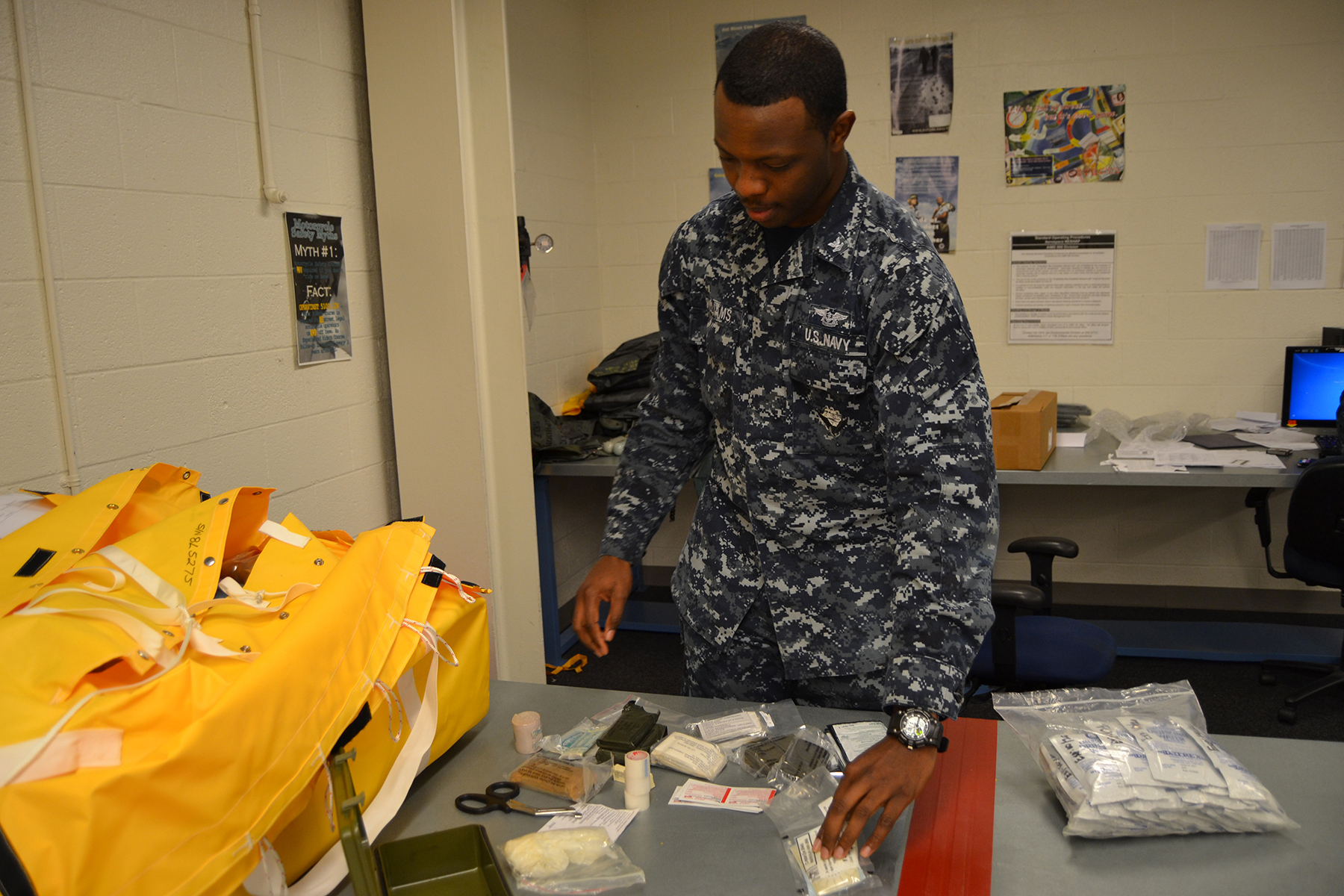 FRCSE Paraloft provides aircrew lifelines | NAVAIR