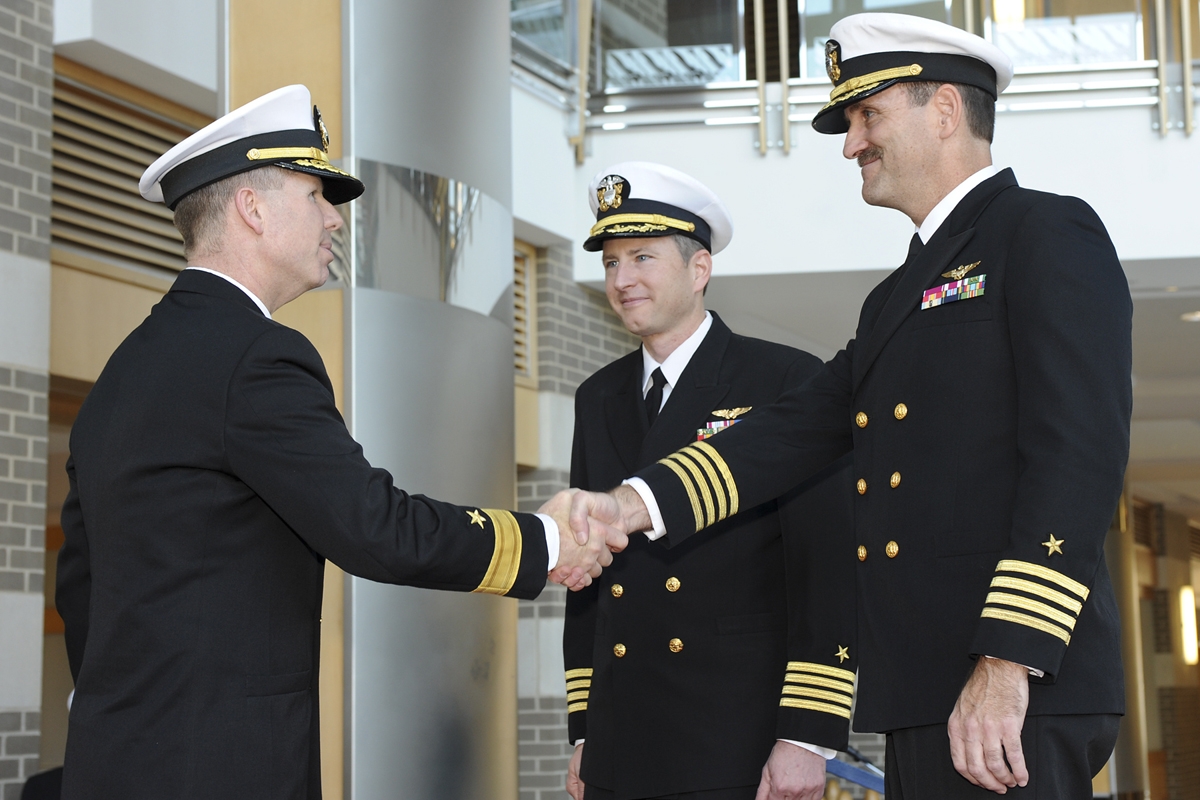 Support unit for Navy Reserve Program gains new leader as former CO ...