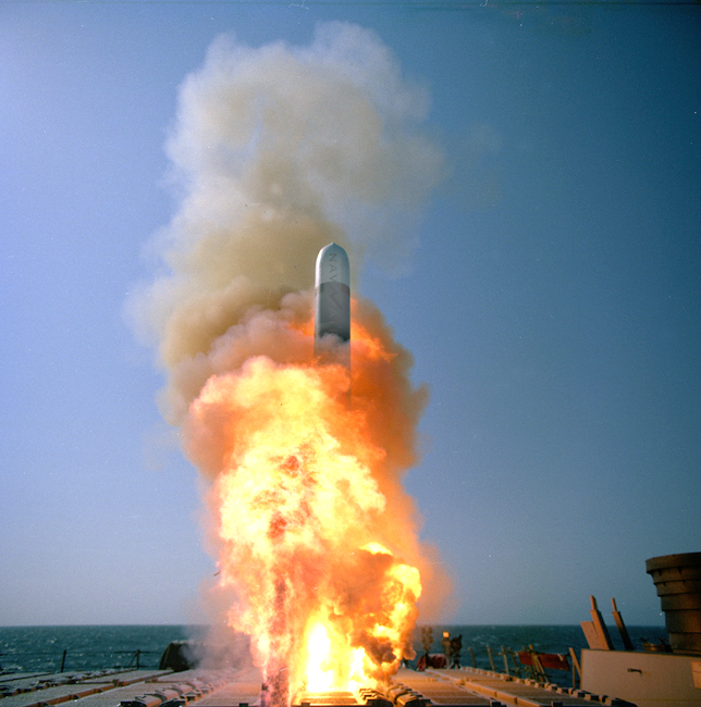Tactical Tomahawk presses on with first live warhead test | NAVAIR