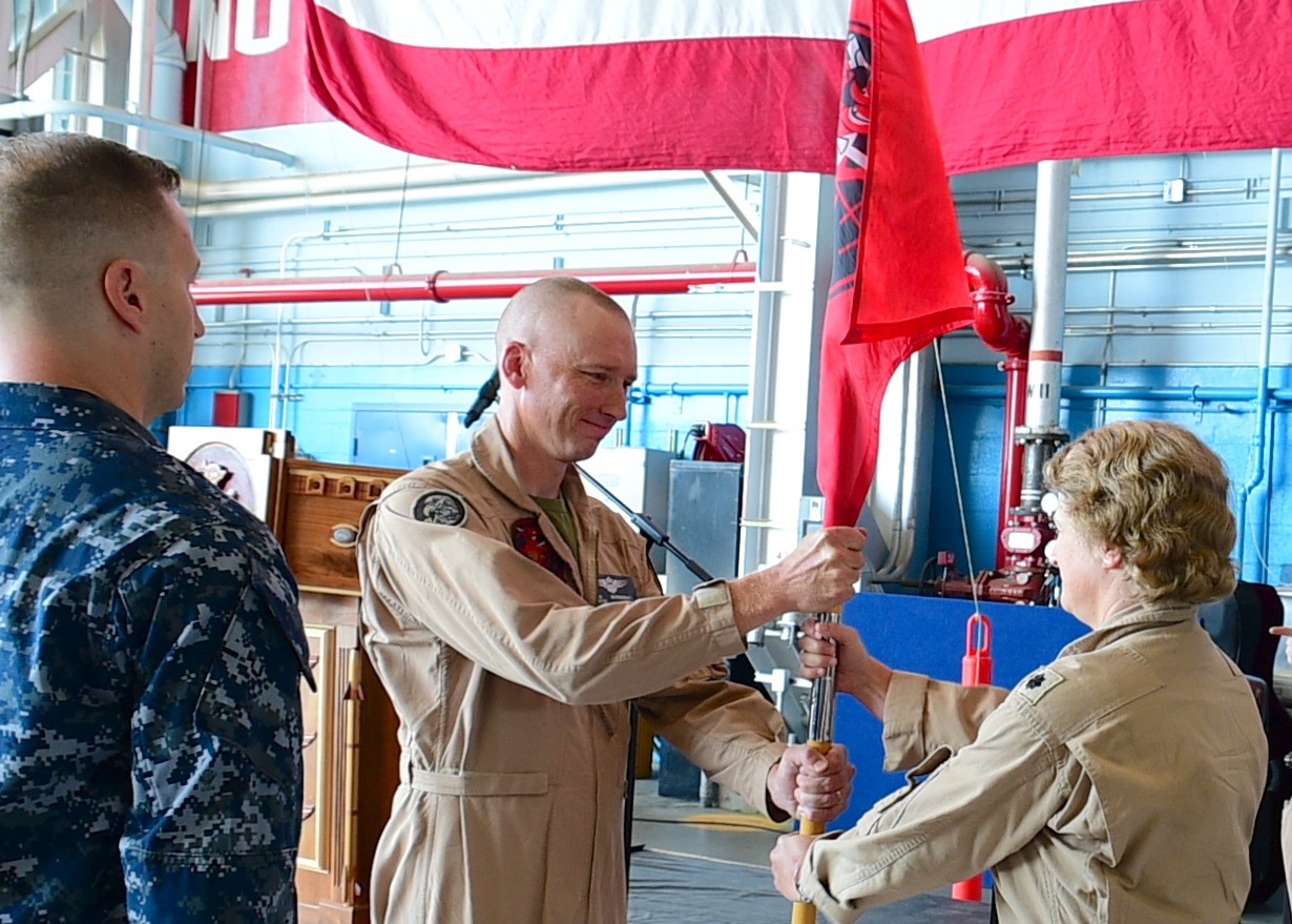 Somerville takes over at VX-31 | NAVAIR