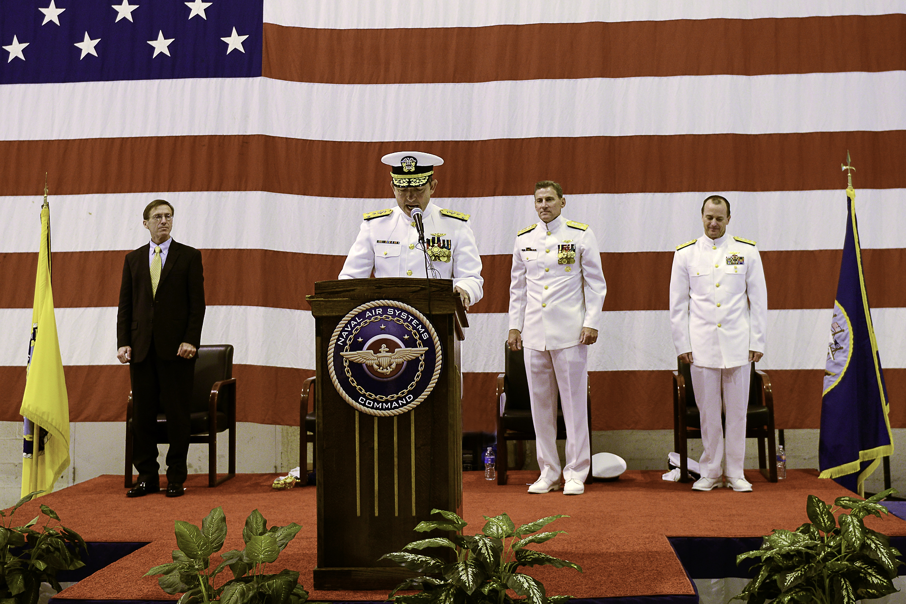 Innovation marks retiring NAVAIR commander's legacy | NAVAIR